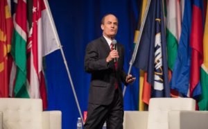 Ron Kaufman, an Uplifting Service Expert & NYT Bestseller Author